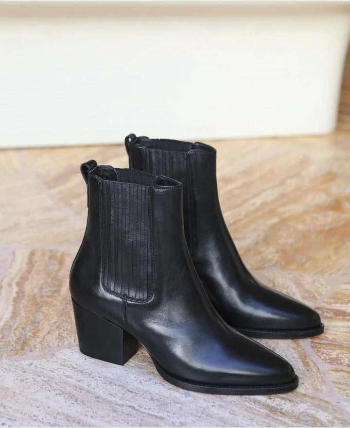 Rivecour (Paris, France) – matieresareflexion