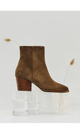 Rivecour (Paris, France) – matieresareflexion